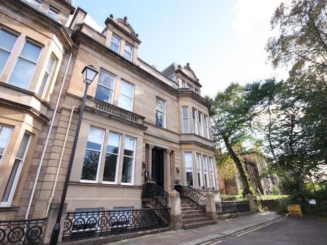 Flat 2/1, 4 Lilybank Terrace, Glasgow G12, 2 bed flat to rent, £1,995 pcm | PrimeLocation