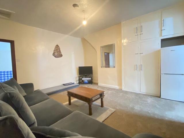 Flat 22A New Bank Road, Blackburn. Lancs. BB2 6JJ