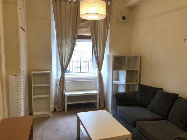 Flat 2, 2 Bruce Street
