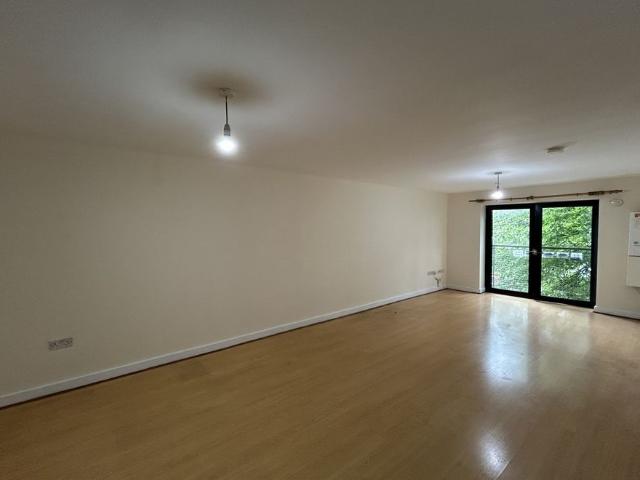 Flat 2, 2 Quay Gate, 19 Station Street, Belfast, BT3 9DA