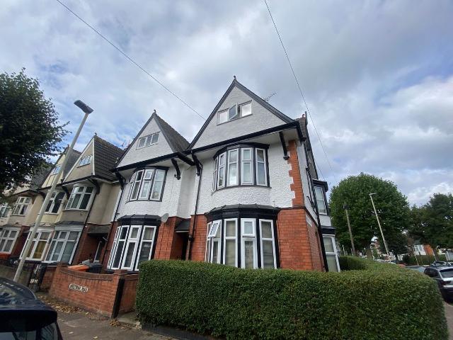 Flat 2, 32 Winchester Avenue, Leicester LE3, Studio to rent, £450 pcm | PrimeLocation
