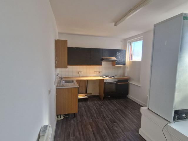 Flat 2, 456 Stanley Road, Bootle, Liverpool L20, 1 bed flat to rent, £525 pcm | PrimeLocation