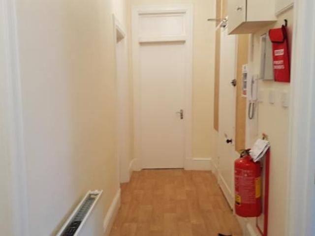 Flat 2, 57A Perth Road DD1, 4 bed flat to rent, £1,900 pcm | PrimeLocation