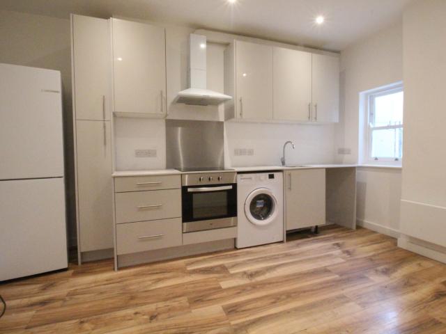Flat 2, 63A High Street, Maidstone, Maidstone, ME14 1SR