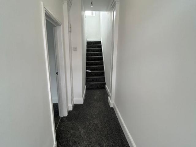 Flat 2, 9 Glanmor Place, Llanelli, West Glamorgan SA15, 1 bed flat to rent, £625 pcm | PrimeLocation