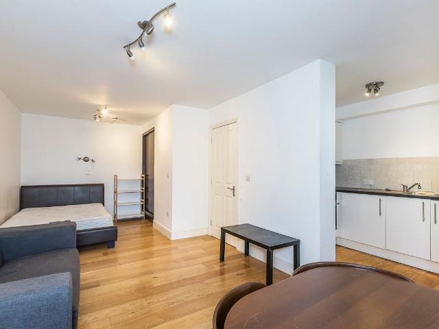Flat 2, Amber Court, 1 Bride Street, London N7, Studio to rent, £1,620 pcm | PrimeLocation