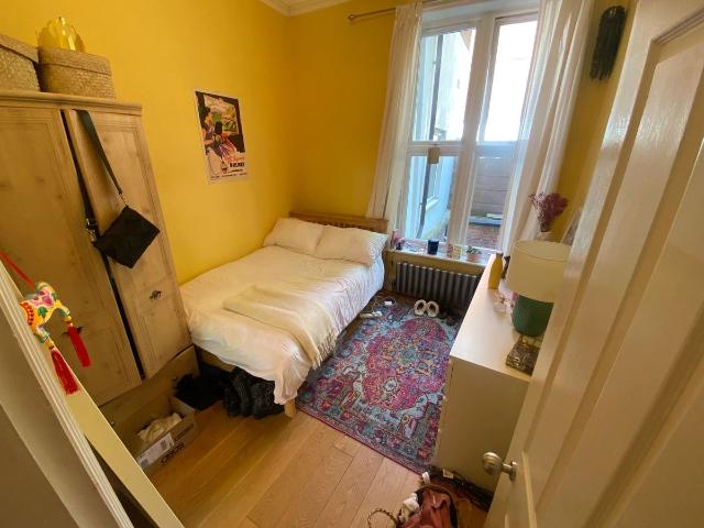 Flat 2, Efe House N5, 3 bed flat to rent, £4,500 pcm | PrimeLocation