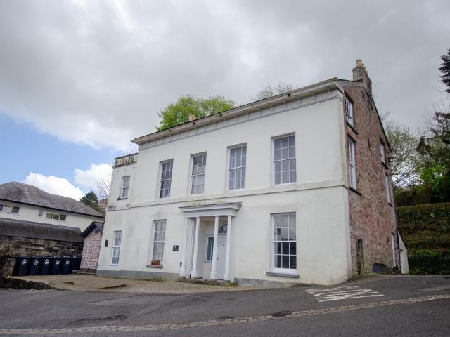 Flat 2 The Friaries, Mount Folly, Bodmin PL31, 1 bed flat to rent, £775 pcm | PrimeLocation