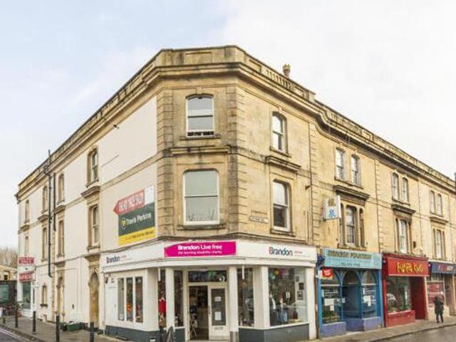 Flat 2d, Cotham Hill, Lower Ground Floor Flat, 3 Bedroom Apartment