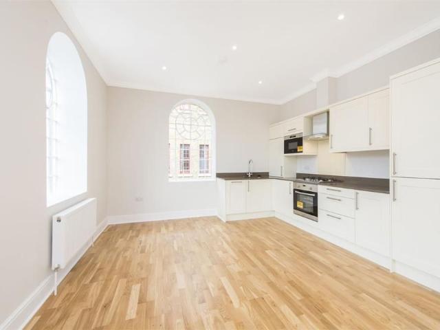 Flat 35 Clerkenwell House, Hilda Road UB2, 2 bed flat to rent, £1,850 pcm | PrimeLocation