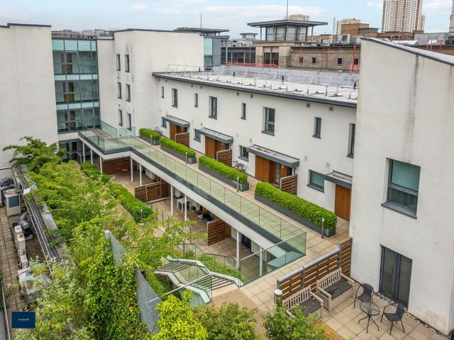 Flat 3/6, 7 Bath Street, Glasgow, G2 1HY