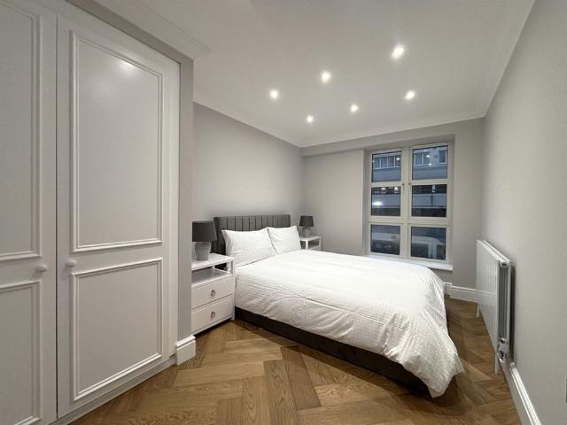 Flat 306, Belvedere Heights, London, NW8 8HZ