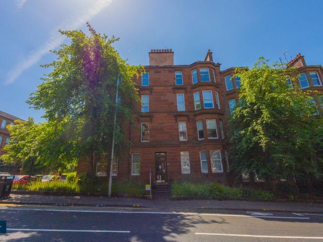 Flat 3/1 99 Clarence Drive, Glasgow G12, 2 bed flat to rent, £1,050 pcm | PrimeLocation
