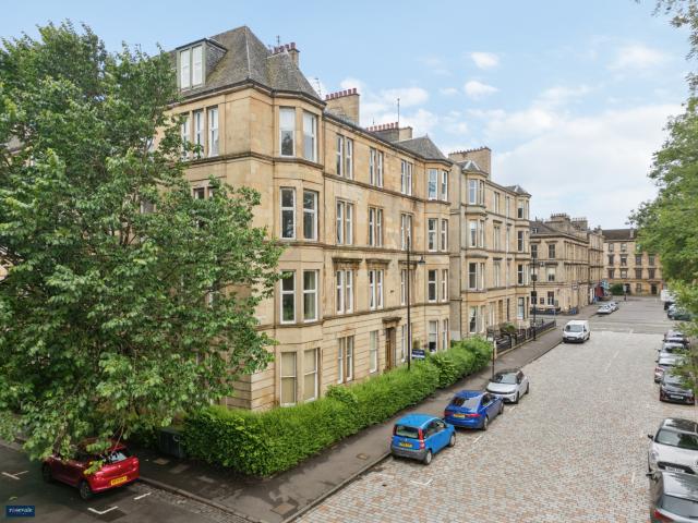 Flat 3/3 34 Gray Street Glasgow G3 7TY