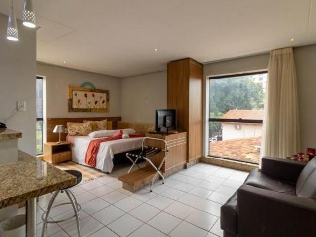 Flat 33m² no Sun Square Suítes Hotel — Setor Oeste | 1 Quarto
