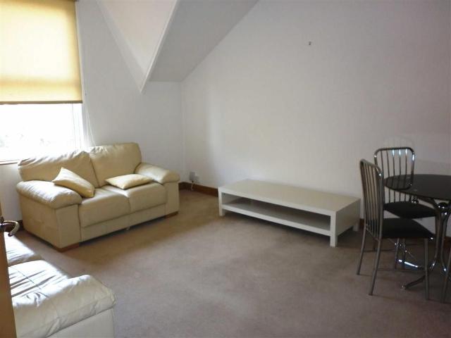 Flat 3, 117 Musters Road, West Bridgeford, Nottingham NG2, 1 bed flat to rent, £802 pcm | PrimeLocation