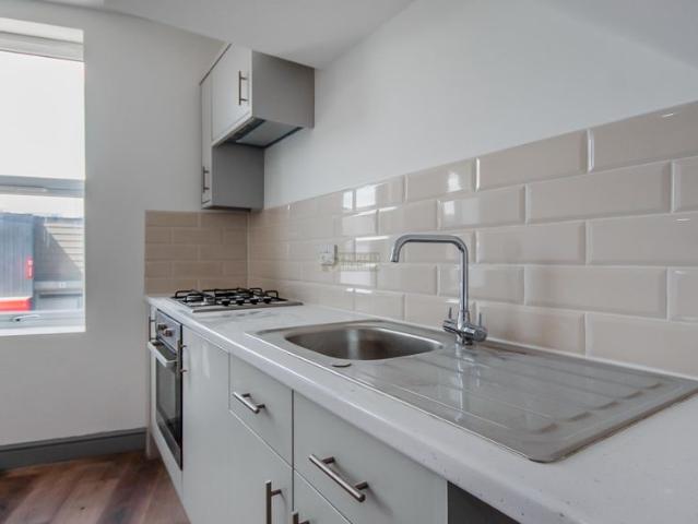 Flat 3,130 Cape Hill