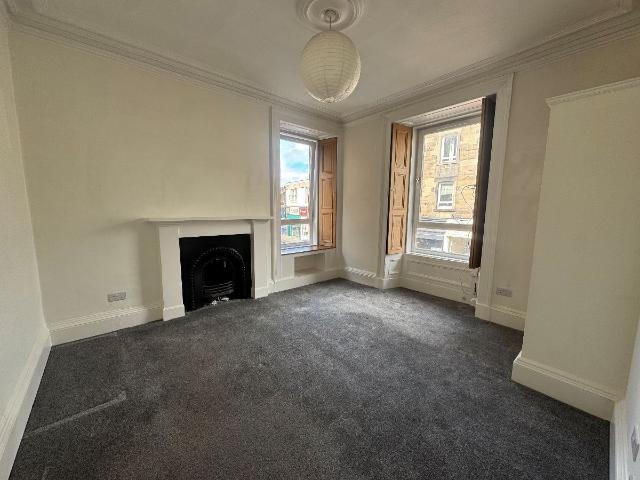 Flat 3, 1 Richmond Terrace, Edinburgh EH11, 3 bed flat to rent, £1,790 pcm | PrimeLocation