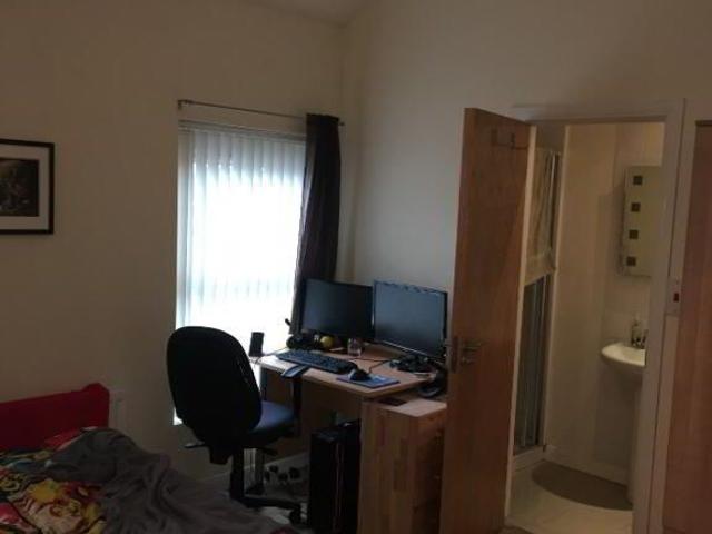 Flat 3 41 Fitzwilliam Street, Belfast, BT9 6AW