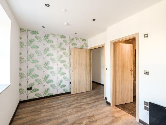 Flat 3, Standish Court PR7, 3 bed flat to rent, £1,350 pcm | PrimeLocation