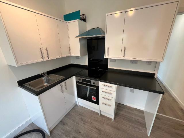 Flat 3, The Polygon, Southampton SO15, 1 bed flat to rent, £950 pcm | PrimeLocation