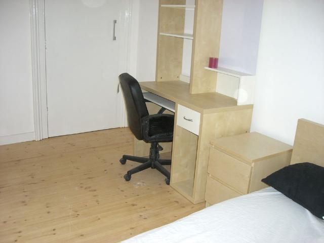 Flat 3A, 55 Clarendon Road, LS2 9NZ, Leeds