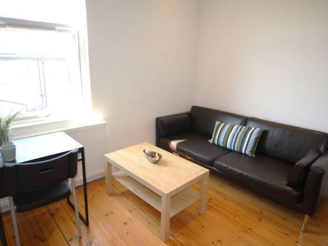Flat 3B, 55 Clarendon Road, LS2 9NZ, Leeds