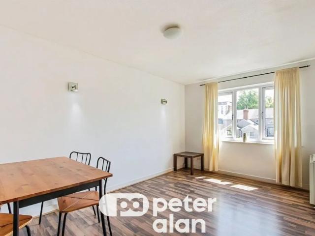 Flat 46, St. Peters Street, Cardiff