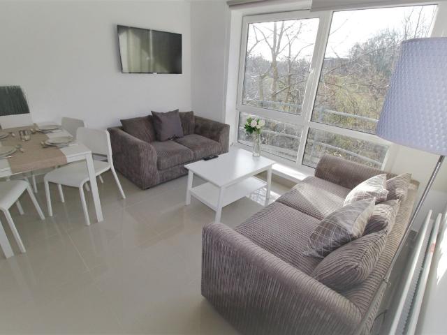 Flat 47 R1, 205 Clarendon Road, Leeds LS2, Room to rent, £691 pcm | PrimeLocation