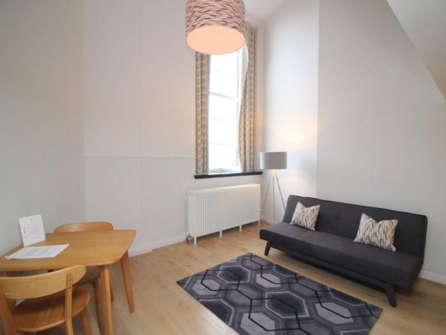 Flat 40, Mcdonald Road, Broughton, Edinburgh EH7, 1 bed flat to rent, £1,450 pcm | PrimeLocation