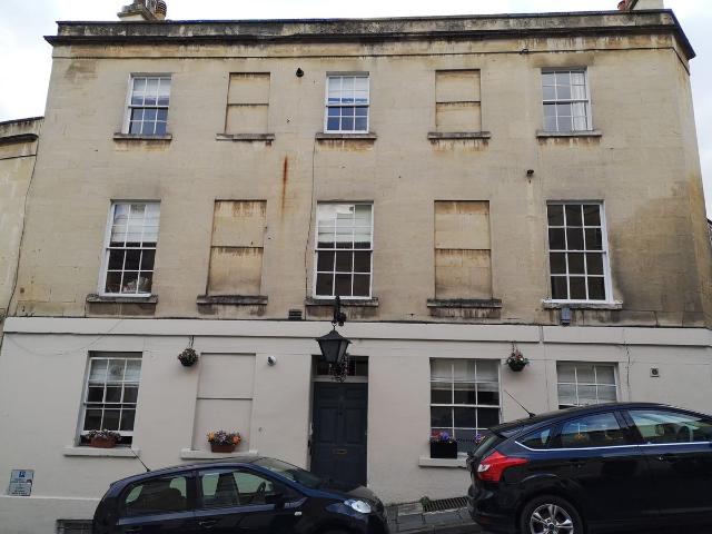 Flat 4, 35 Thomas Street, Bath BA1, Studio to rent, £995 pcm | PrimeLocation