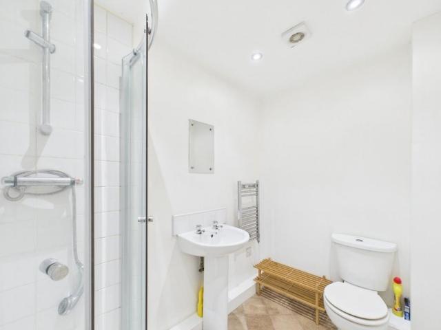 Flat 4 41A Briggate, Shipley