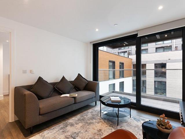 Flat 4, Hawkins Lane Building, East. 2 bed apartment to rent £1,800 pcm £415 pw