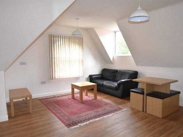 17 18 Pearson Park, Hull HU5, 2 bed flat to rent, £675 pcm | PrimeLocation