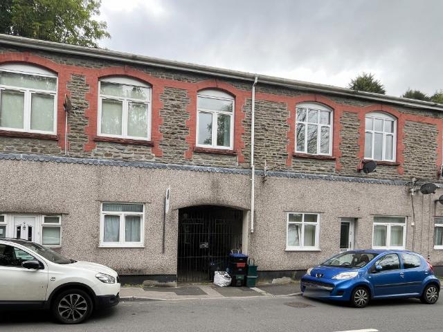Flat 4 Stanley Court, High Street, Llanhilleth NP13, 1 bed flat to rent, £595 pcm | PrimeLocation