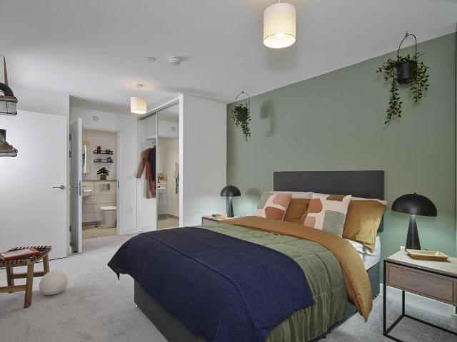 Flat 522, Pin Yard, 11 Sweet Street LS11 2 bed apartment to rent £1,520 pcm £351 pw
