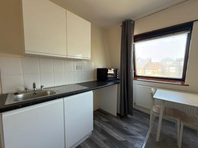 Flat 5, 20 Howard Road, London N15, Studio to rent, £1,150 pcm | PrimeLocation