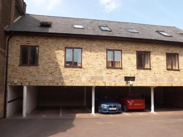 Flat 5, Chapel Court, Sun Street, Sandy SG19, 1 bed flat to rent, £950 pcm | PrimeLocation