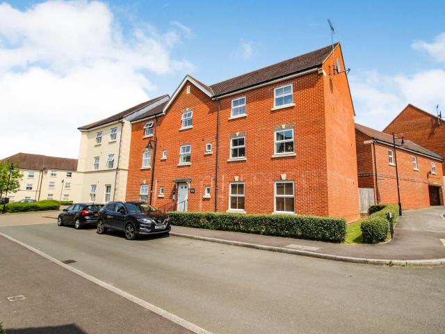 Flat 5 Arnell House, Swindon 2 bedrooms Property for lettings Mcfarlane