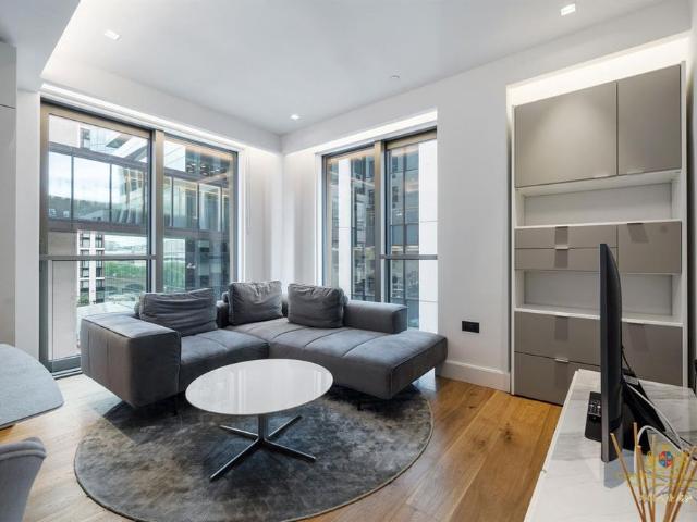 Flat, 5 Belvedere Road, London