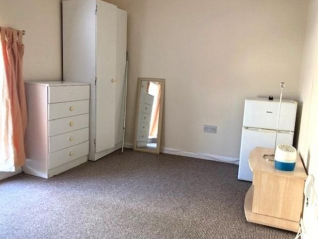 Flat 5 Kamla Lodge, 28 Gresham Street, Lincoln, LN1 1PZ