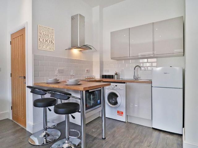 Flat 5 Harpur House 62 Harpur Street, Bedford MK40, 1 bed flat to rent, £775 pcm | PrimeLocation