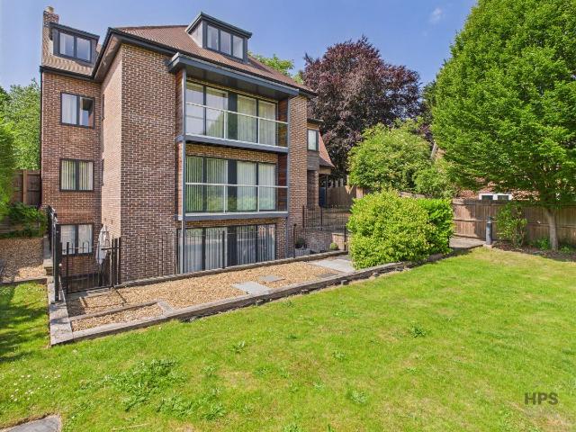 Flat 5, Hills Court, Hills Road, Cambridge CB2, 1 bed flat to rent, £1,500 pcm | PrimeLocation