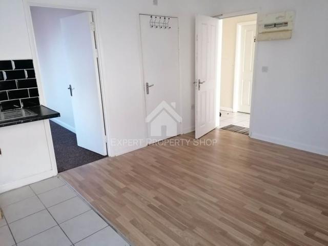 Flat 5. White Swan, Worksop, Notts S80, 1 bed flat to rent, £450 pcm | PrimeLocation