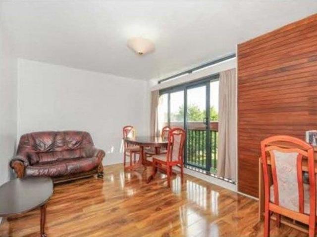 Flat 6 Martin Court, Middle Way, Summertown