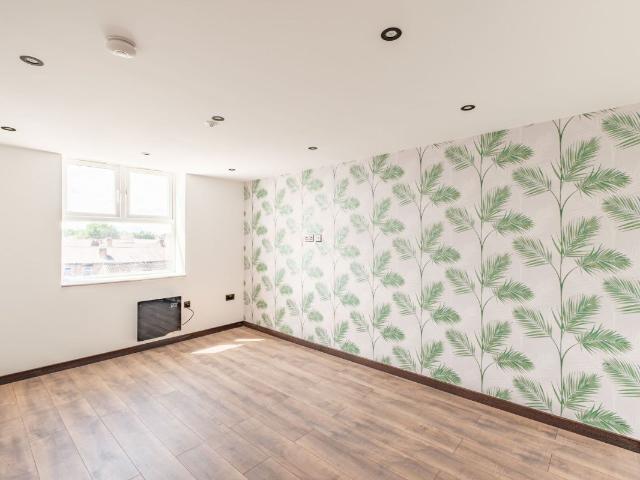 Flat 6, Standish Court PR7, 1 bed flat to rent, £850 pcm | PrimeLocation
