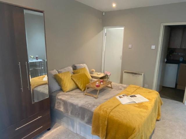 Flat 7, 45 Dale Road, Luton LU1, Studio to rent, £755 pcm | PrimeLocation