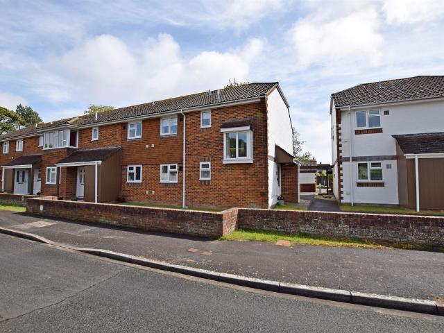 Flat 7 Malmayne Court, Aldwick Felds, Bognor Regis, West Sussex PO21, 1 bed flat to rent, £925 pcm | PrimeLocation