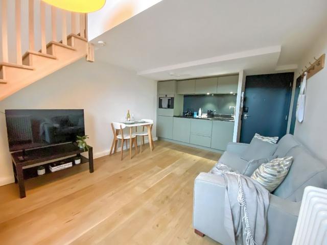 Flat 8, McDonald Road, Broughton, EH7 4NN, Edinburgh