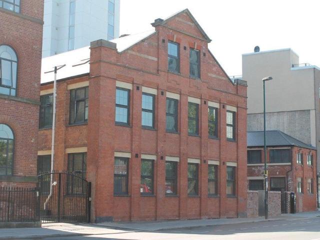 Flat 9, Byron Works, 106 Lower. 2 bed flat to rent £1,387 pcm £320 pw